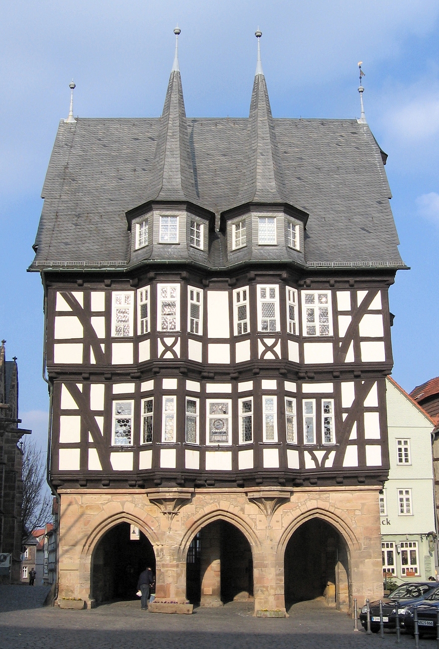 500 Jahre Alsfelder Strebe — Das Alsfelder Rathaus und sein Fachwerk - Geschichtsforum Alsfeld
